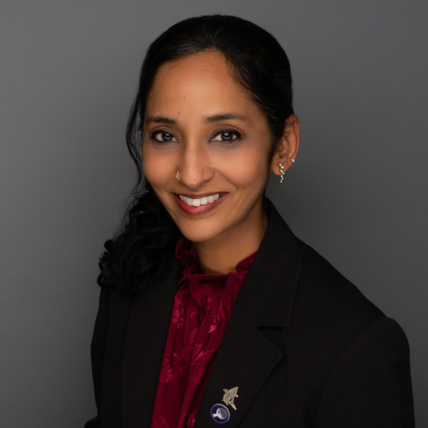 Aarti Raja – Tiny Earth